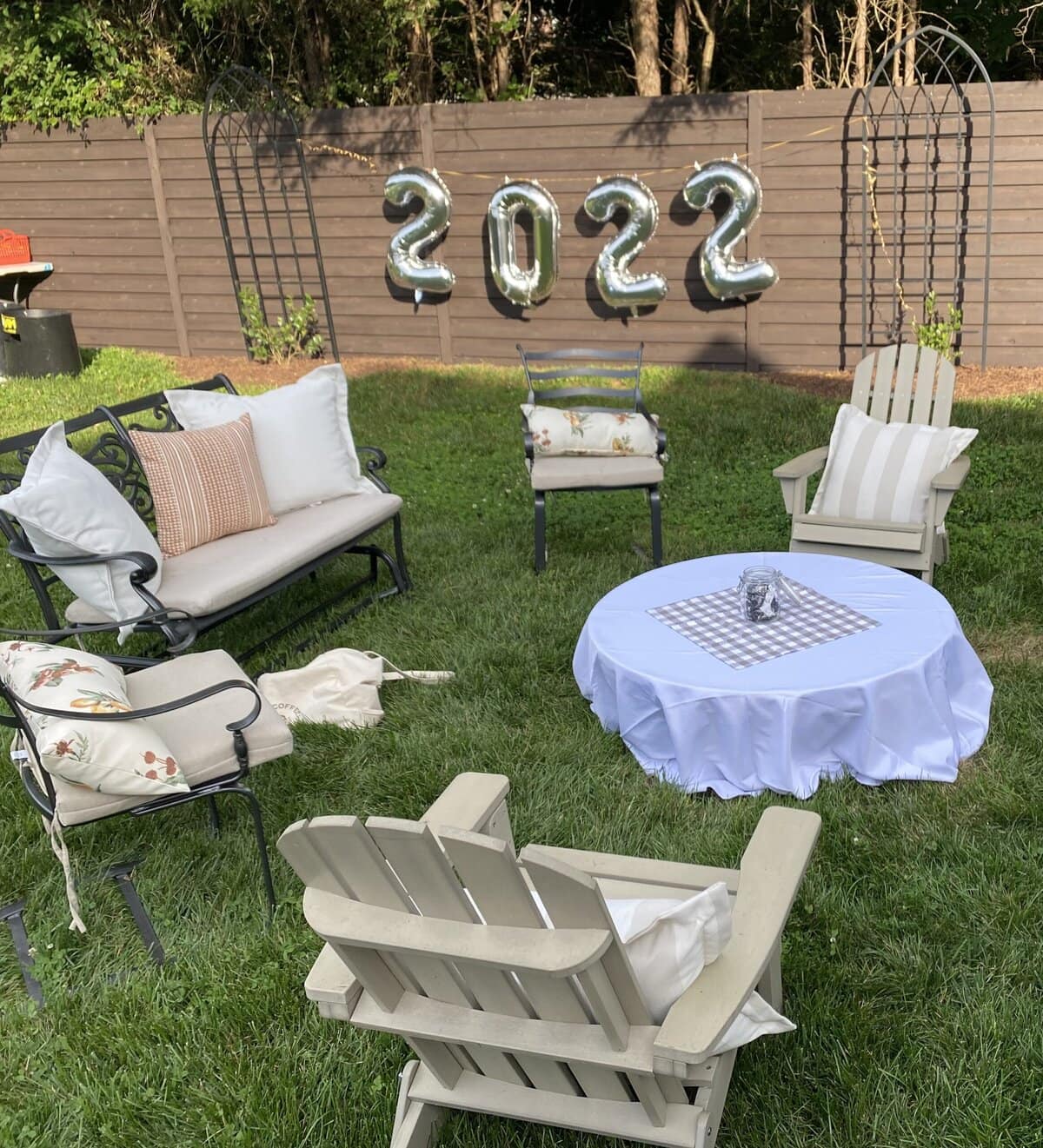 80+ Epic Outdoor Backyard Graduation Party Ideas (on a Budget!)