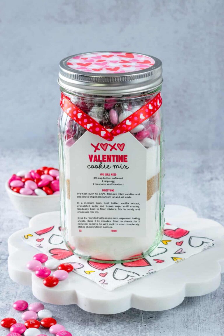 25 Easy DIY Coworker Valentine Gifts to Make in Bulk